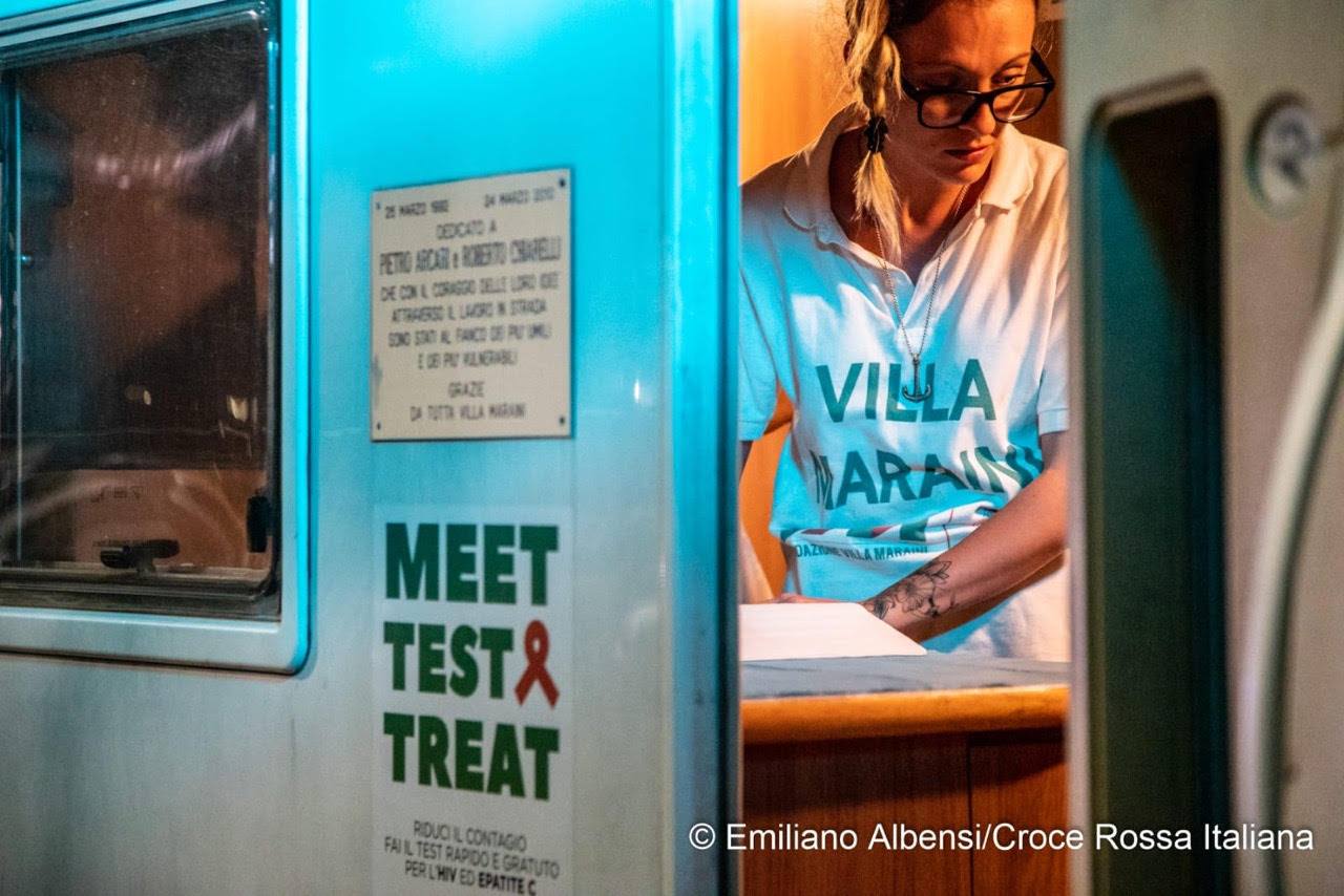 World Aids Day: Free HIV and HCV test in 18 regions and more than 40 ...